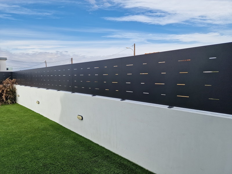 Fences - Aluminum constructions Cyprus | pergolas Cyprus | Skepastra ...